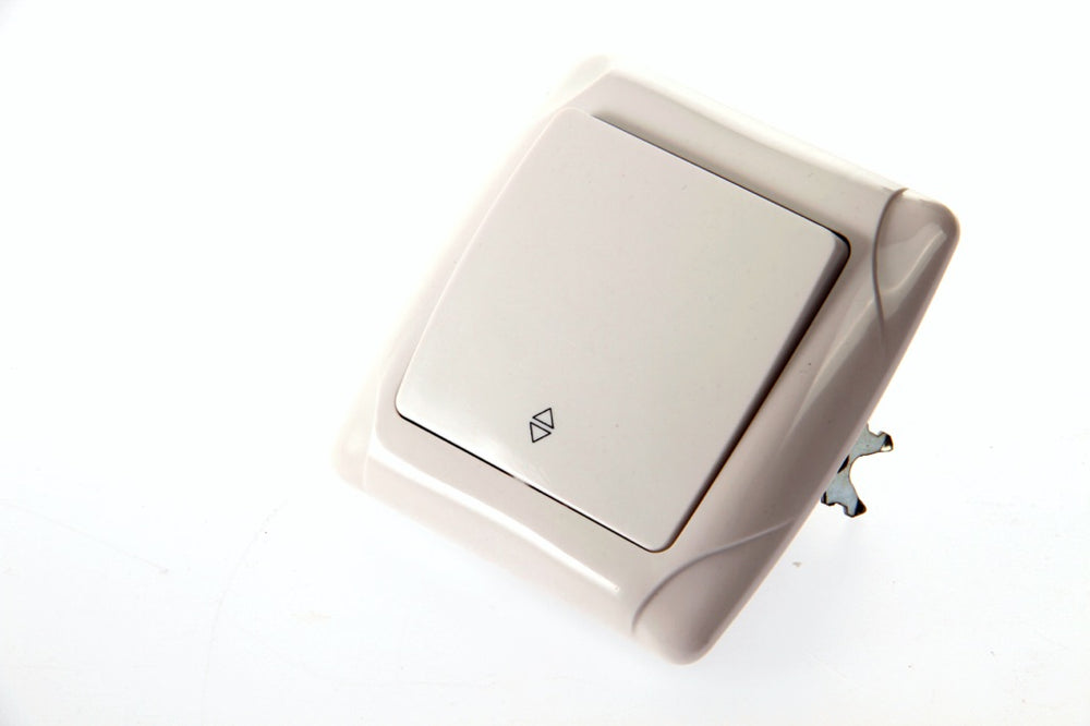 793092-SWITCH SEESAW SINGLE FLUSH, NON-WATERTIGHT 250V 10A