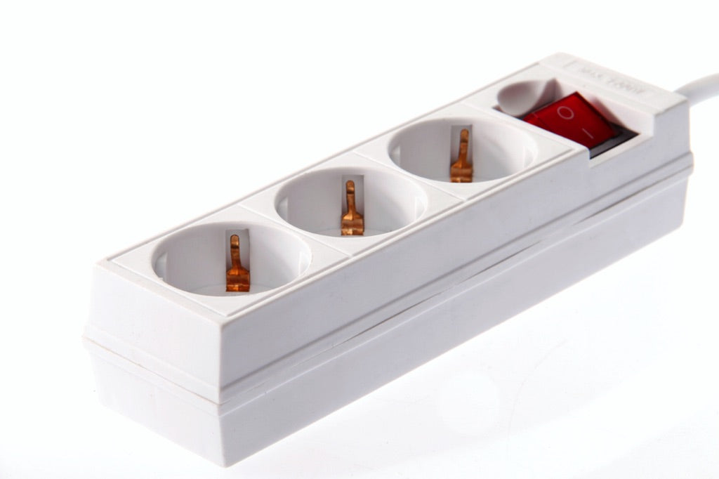 792966-RECEPTACLE 3WAYS EUROPEAN PLUG, 2 ROUND PINS W/5MTR CORD